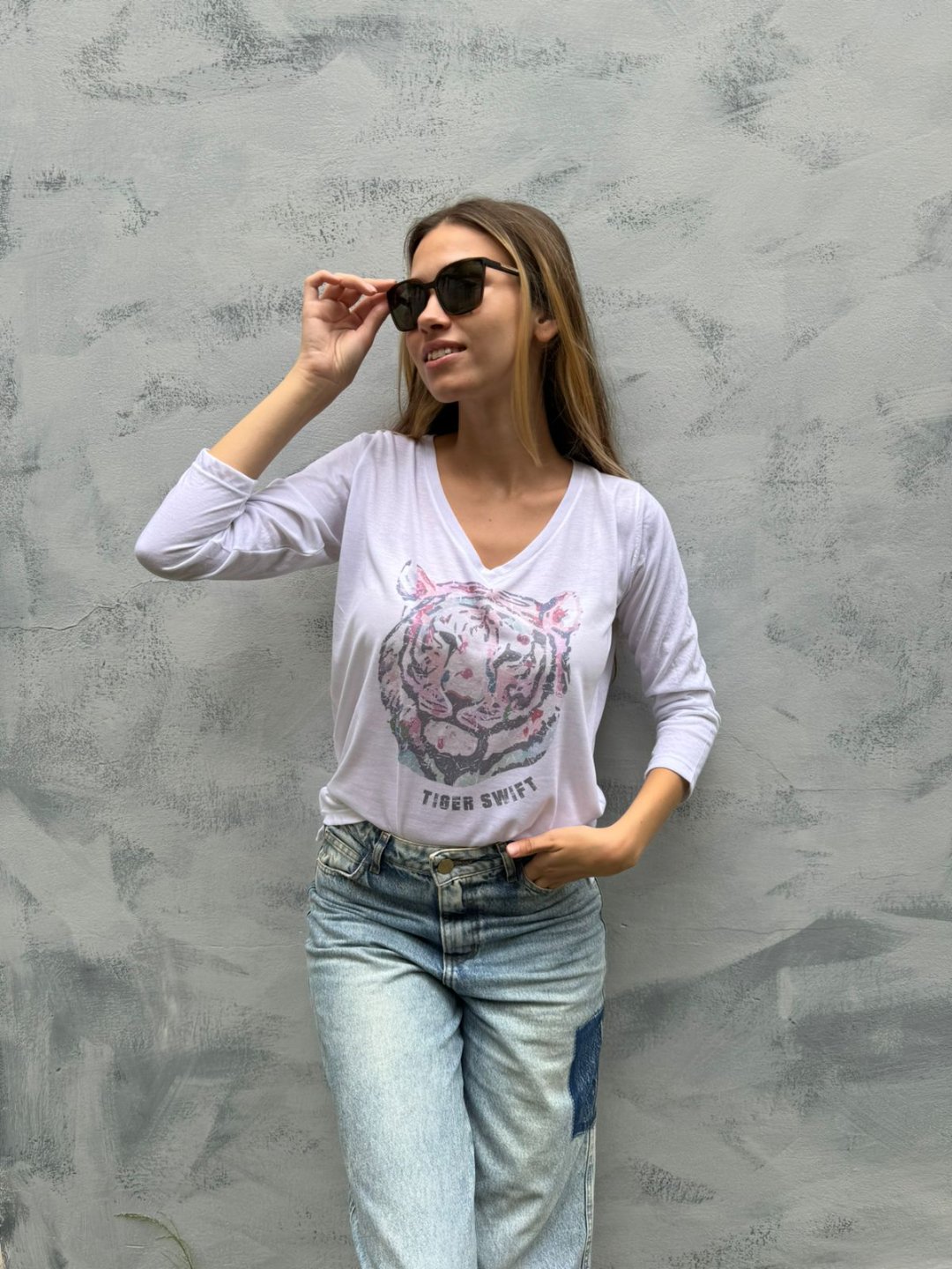 REME HOLLY WHITE TIGER SWIFT - Uhana